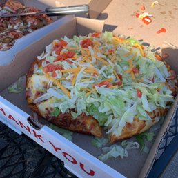 ZUKEY LAKE TAVERN - Updated January 2026 - 98 Photos & 277 Reviews ...