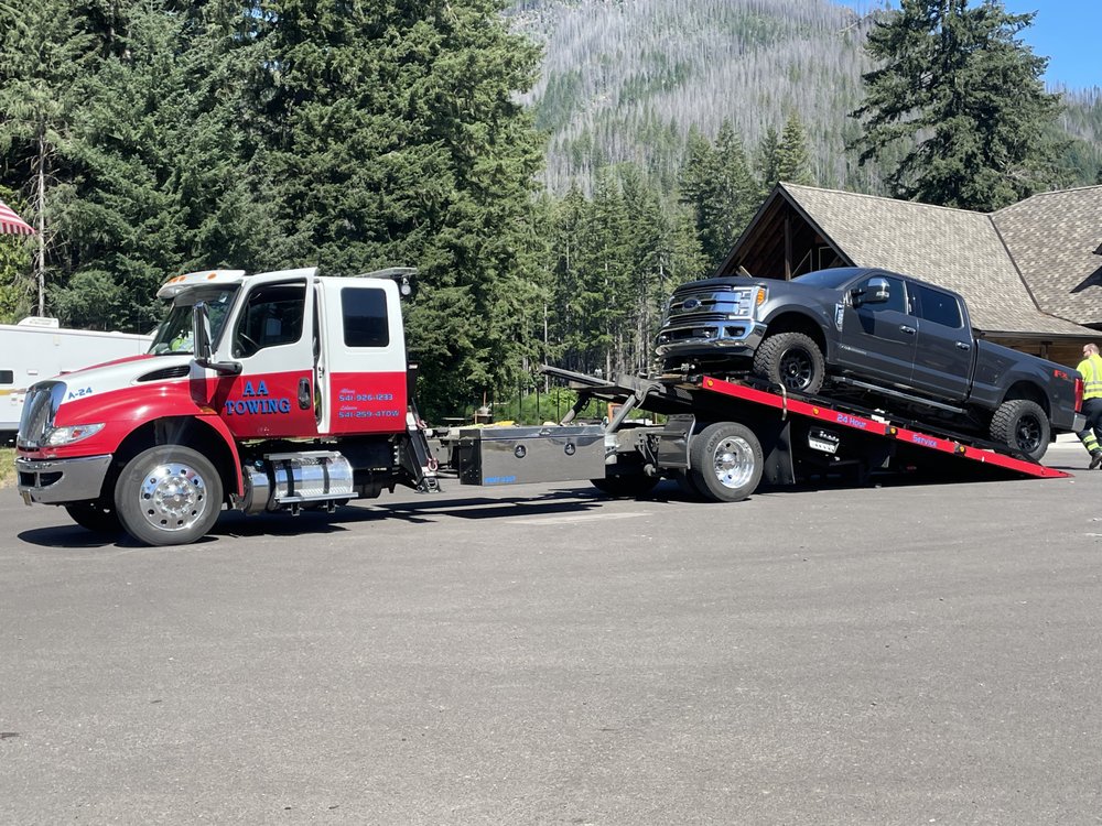 AA TOWING - Updated December 2025 - 37 Photos & 32 Reviews - 260 Queen ...