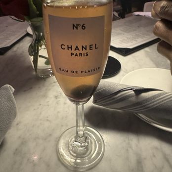 TOULOUSE CAFÉ AND BAR - Updated October 2024 - 1068 Photos & 575 ...