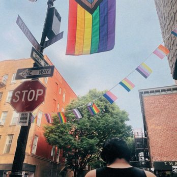 JULIUS’ - Updated December 2025 - 57 Photos & 133 Reviews - 159 W 10th ...