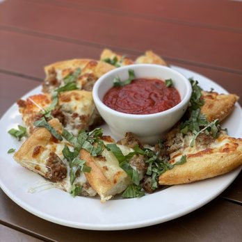 BLUE LINE PIZZA - Updated September 2025 - 1048 Photos & 1170 Reviews ...