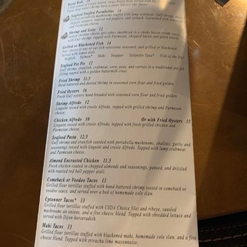 HALF SHELL OYSTER HOUSE - Updated August 2024 - 304 Photos & 173 ...