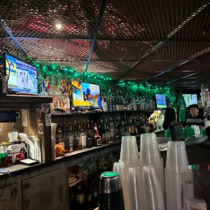 SHENANIGAN’S IRISH PUB - 42 Photos & 106 Reviews - 2450 18th St NW ...