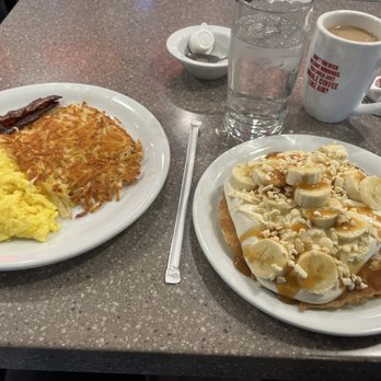 DENNY’S - Updated May 2024 - 49 Photos & 96 Reviews - 5197 E Los Angeles Ave, Simi Valley ...