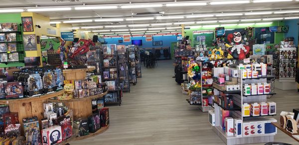DZ COMICS AND GAMING - Updated May 2026 - 35 Photos & 18 Reviews - 625 ...