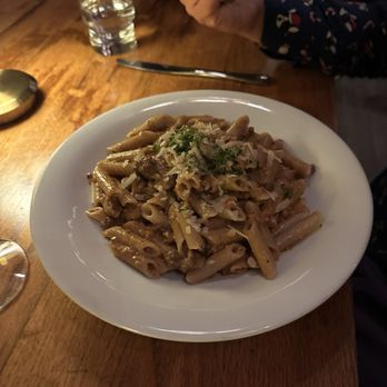 COCO - Updated January 2025 - 588 Photos & 411 Reviews - 888 Main St ...