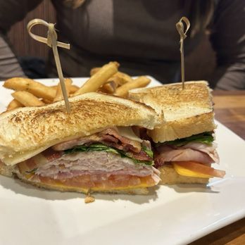 MOERLEIN LAGER HOUSE - Updated May 2025 - 1357 Photos & 1212 Reviews ...