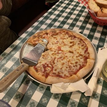 FRANTONE’S PIZZA & SPAGHETTI VILLA - Updated January 2025 - 322 Photos ...