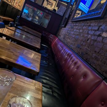 BARDOG TAVERN - Updated January 2025 - 327 Photos & 421 Reviews - 73 ...