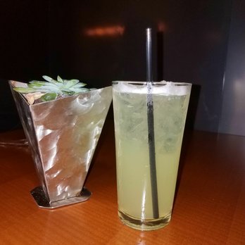 KITCHEN 740 - Updated December 2025 - 28 Photos - 740 Town Center Dr ...