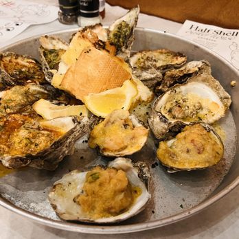 HALF SHELL OYSTER HOUSE - Updated November 2024 - 1255 Photos & 1288 ...