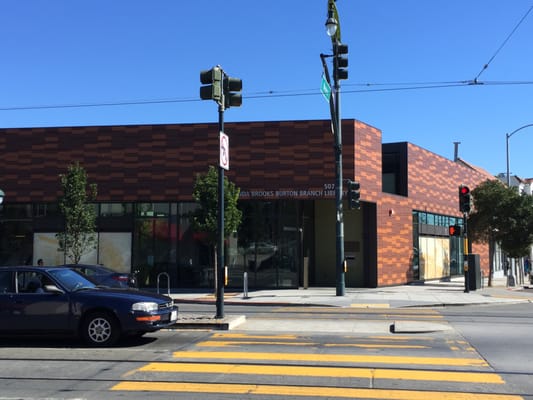 BAYVIEW BRANCH LIBRARY - Updated June 2025 - 18 Photos & 10 Reviews ...