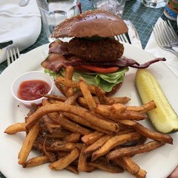 VALLEY GREEN INN - Updated December 2025 - 251 Photos & 272 Reviews - 7 ...