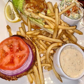 MARTIN’S TAVERN - Breakfast & Brunch in Washington, District of ...