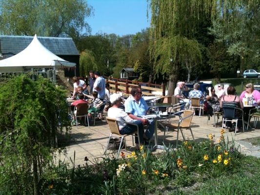 GROVE FERRY INN - Grove Ferry Road, Canterbury, Kent, United Kingdom ...