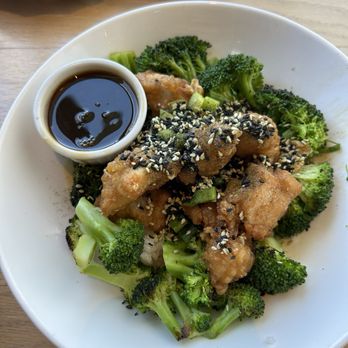 KITAVA - Updated June 2024 - 240 Photos & 170 Reviews - 375 40th St ...