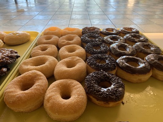 HOME CUT DONUTS - Updated January 2026 - 16101 S Post Oak Rd, Houston ...