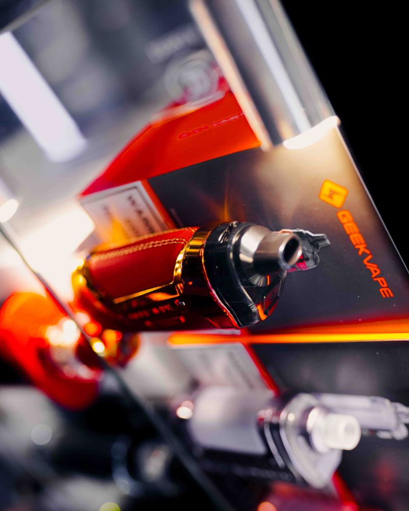 FLASH VAPES - Updated October 2025 - 34 Photos - 2263 Warrensville Ctr ...