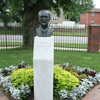 GERALD R FORD BIRTHSITE AND GARDENS - Updated December 2025 - 43 Photos ...