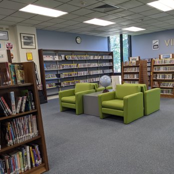 WATERFORD PUBLIC LIBRARY - Updated February 2025 - 38 Photos - 49 Rope ...