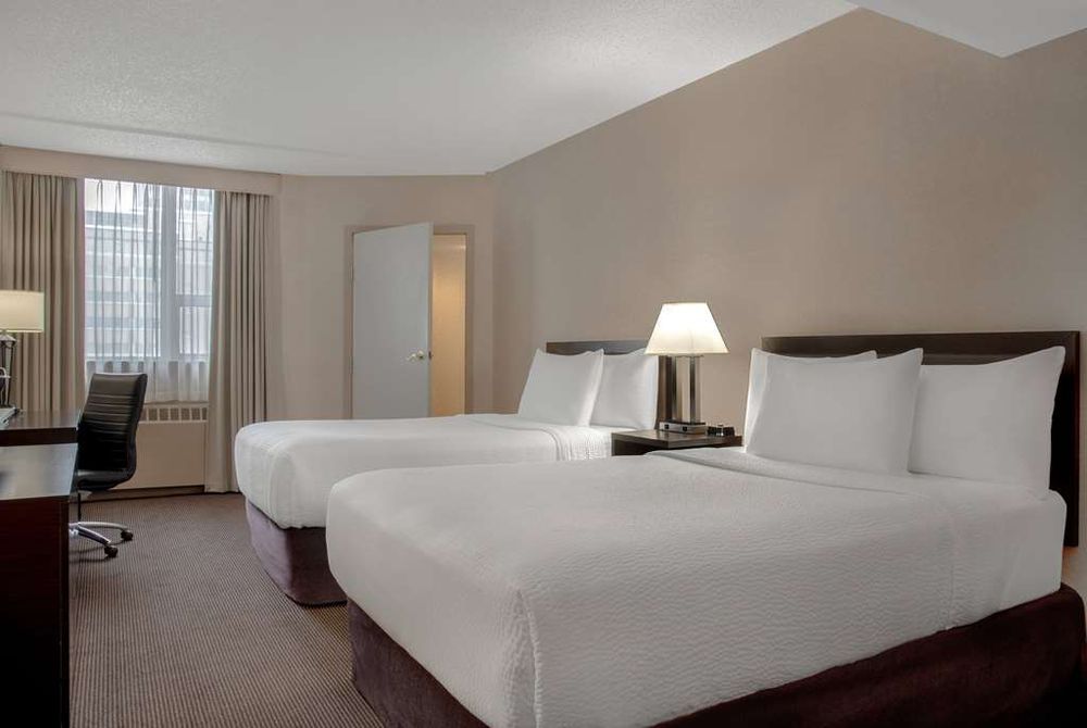RAMADA PLAZA BY WYNDHAM CALGARY DOWNTOWN - Updated May 2026 - 79 Photos ...