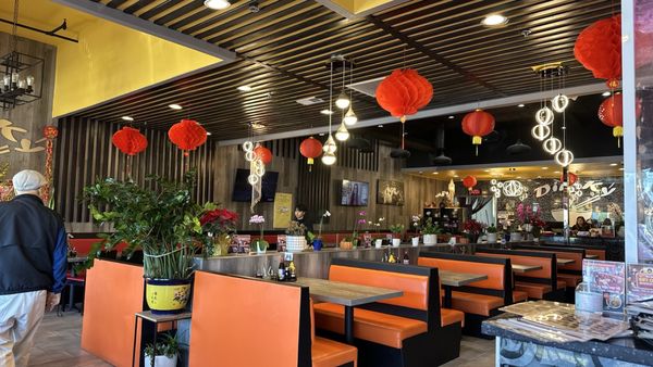 DIN KY - Updated April 2025 - 306 Photos & 154 Reviews - 5127 W Edinger ...