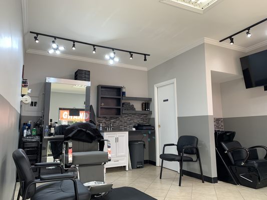 LA BARBERIA BARBER SHOP - Updated October 2024 - 82 Photos & 15 Reviews ...