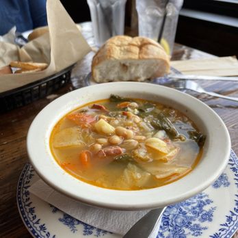 FALL RIVER GRILL - Updated December 2025 - 79 Photos & 91 Reviews - 363 ...