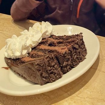 THE CHEESECAKE FACTORY - Updated March 2025 - 1359 Photos & 1023 ...