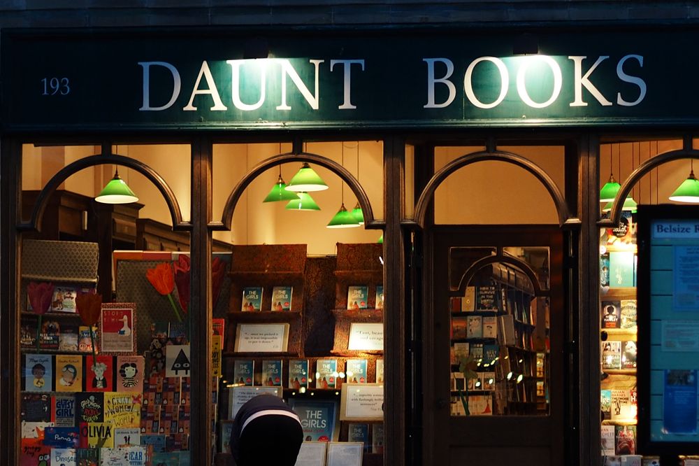DAUNT BOOKS - Updated October 2025 - 17 Photos & 12 Reviews - 193 ...