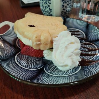 CUTE ROBOT JAPANESE KITCHEN - Updated April 2025 - 156 Photos & 23 ...