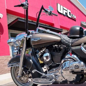 UFC GYM OXNARD - 89 Photos & 108 Reviews - 451 W Esplanade Drive ...