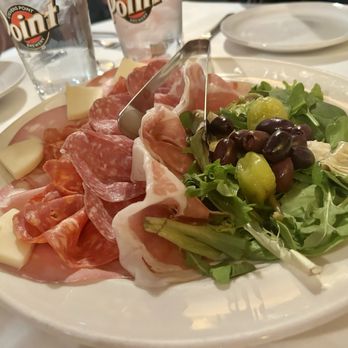 CALDERONE CLUB - Updated October 2025 - 379 Photos & 453 Reviews - 842 ...