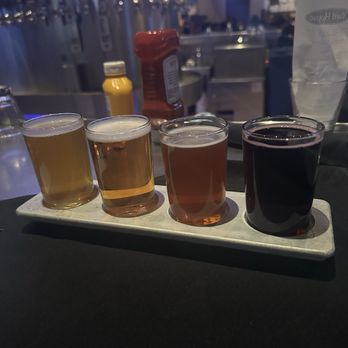 YARD HOUSE - Updated October 2025 - 981 Photos & 943 Reviews - 21001 N ...