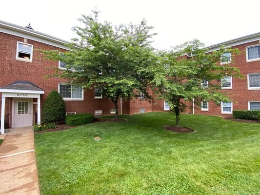 PATRICK HENRY APARTMENTS - Updated July 2025 - 14 Photos - 6172 Wilson ...