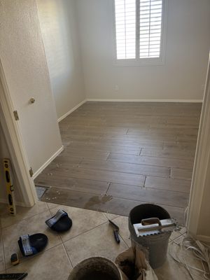 FLOOR DADDY - Updated December 2025 - 76 Photos & 40 Reviews - 3910 S ...