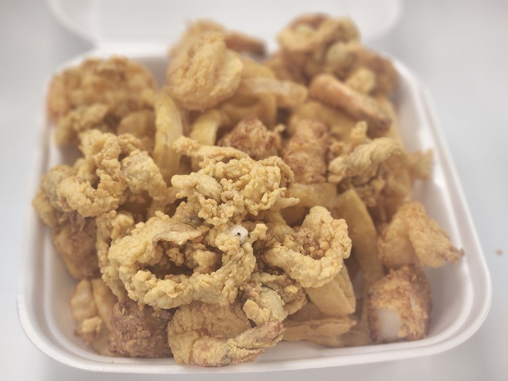 TOWNLINE PIZZERIA SEAFOOD/HARRISON’S ROAST BEEF - Updated December 2025 ...