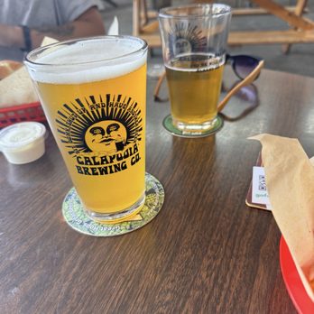 CALAPOOIA BREWING COMPANY - Updated October 2025 - 157 Photos & 262 ...
