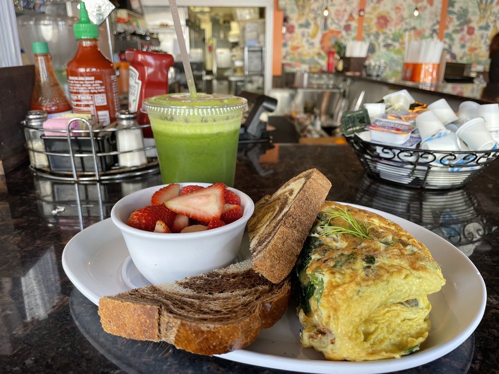 TWO CHICKS CAFE - 872 Photos & 911 Reviews - Breakfast & Brunch - 901 ...