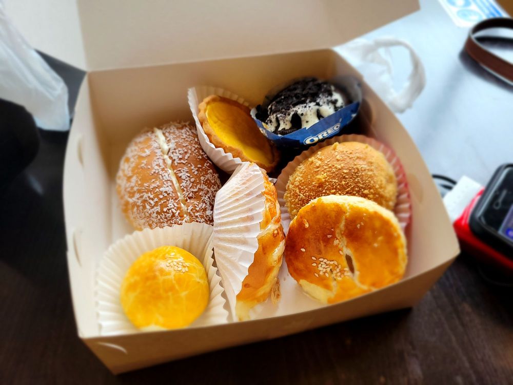 BREADPOINT - Bakeries - Low Friar Street, Newcastle Upon Tyne, Tyne and ...