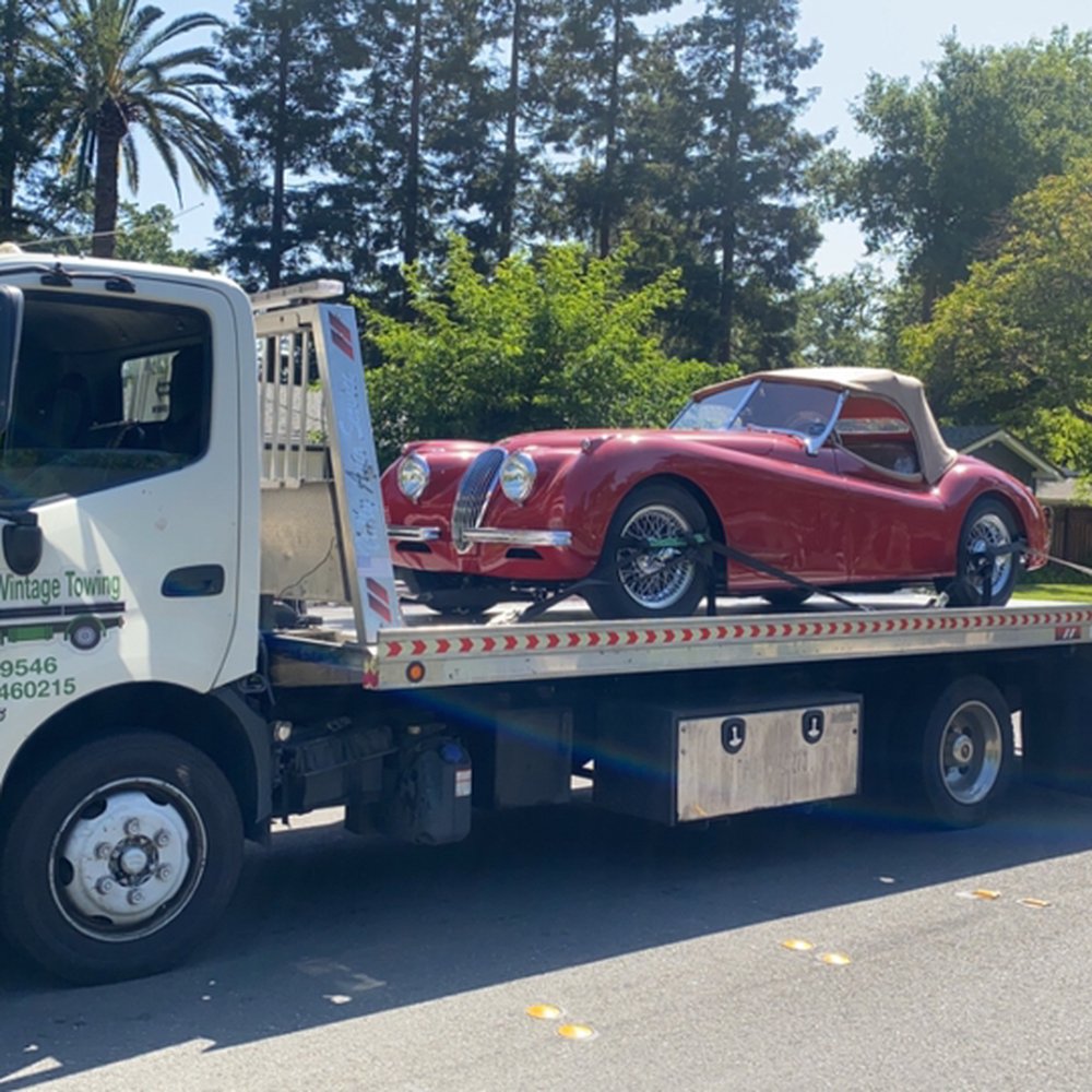 Old School Flatbed Wrecker