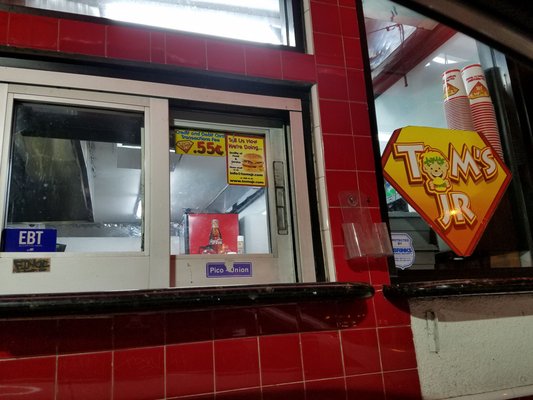 TOM’S JR - 67 Photos & 70 Reviews - Burgers - 9901 Long Beach Blvd ...