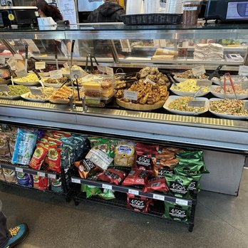 GUS’S COMMUNITY MARKET - Updated December 2024 - 185 Photos & 158 ...