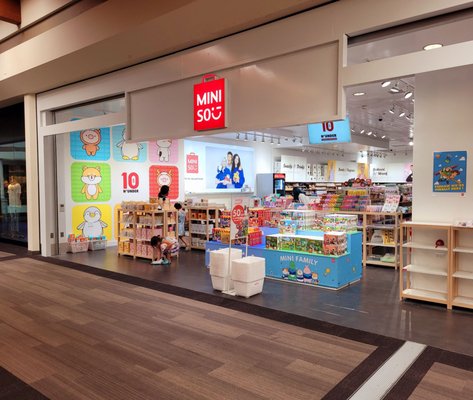 MINISO - Updated October 2025 - 40 Photos & 21 Reviews - 1065 Brea Mall ...