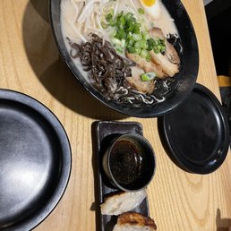 KIPPO RAMEN - Updated November 2025 - 961 Photos & 713 Reviews - 606 S ...