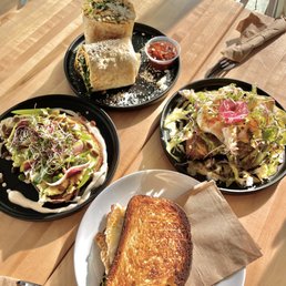 CAFE ROWAN - 324 Photos & 216 Reviews - 4437 SE Cesar E Chavez Blvd ...