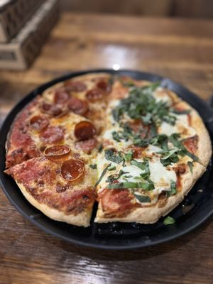 OLD TOWN PIZZA - Updated April 2025 - 595 Photos & 565 Reviews - 599 ...
