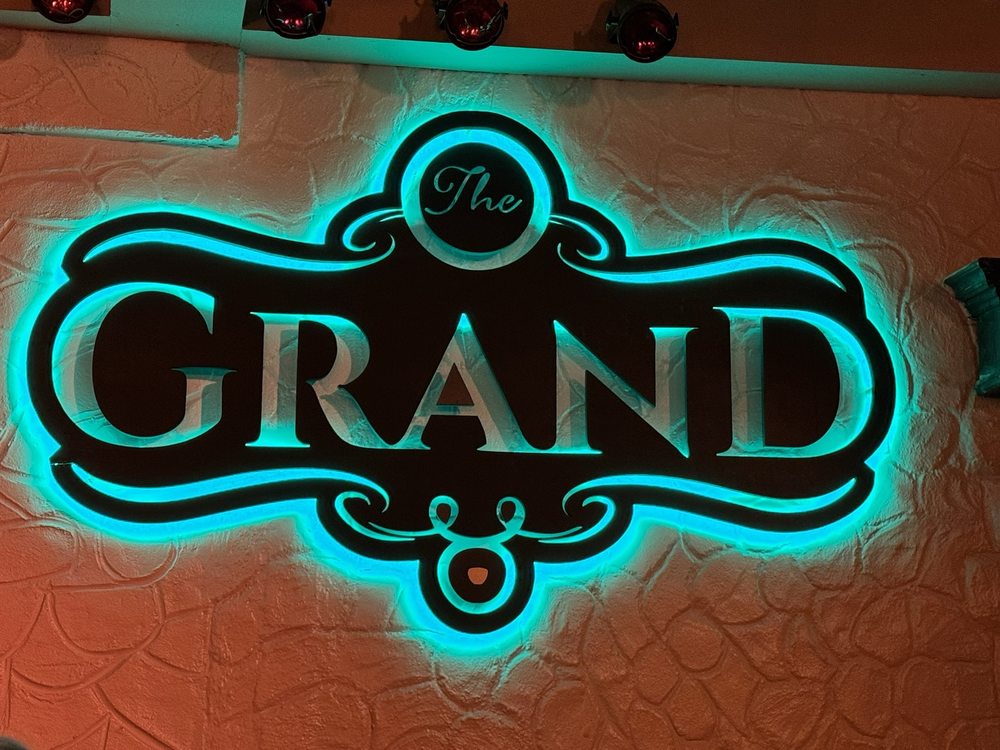 THE GRAND - Updated September 2025 - 21 Photos & 17 Reviews - 17 Main ...