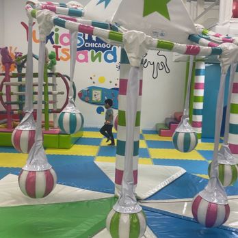 YU KIDS ISLAND - Updated October 2025 - 168 Photos & 130 Reviews - 5 Woodfield Mall, Schaumburg ...