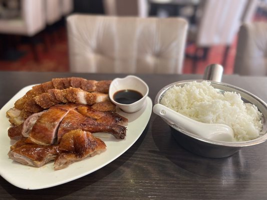 FULL MOON GARDEN - Updated December 2025 - 115 Photos & 24 Reviews ...